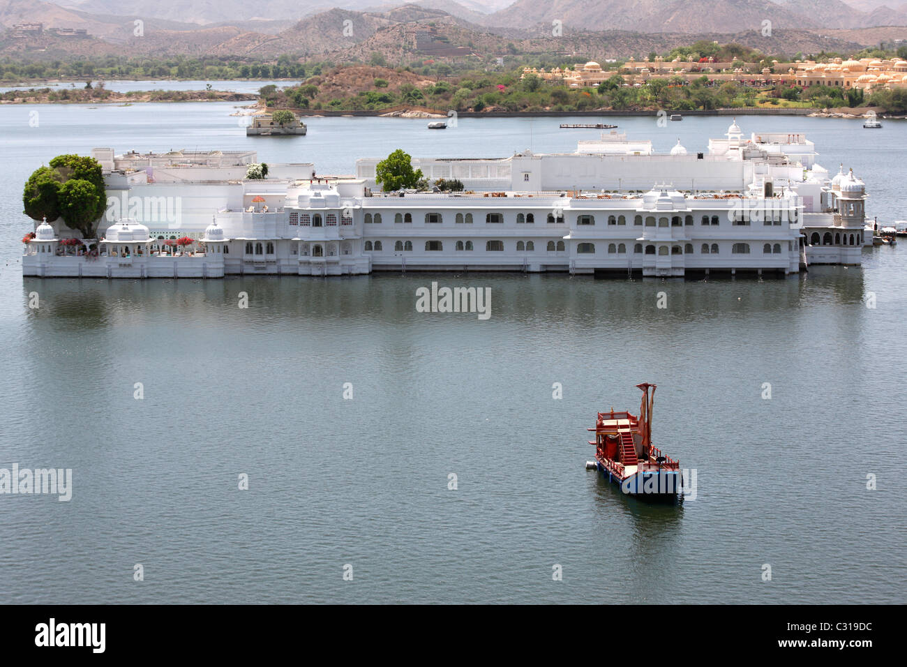 Udaipur destination hi-res stock photography and images - Alamy