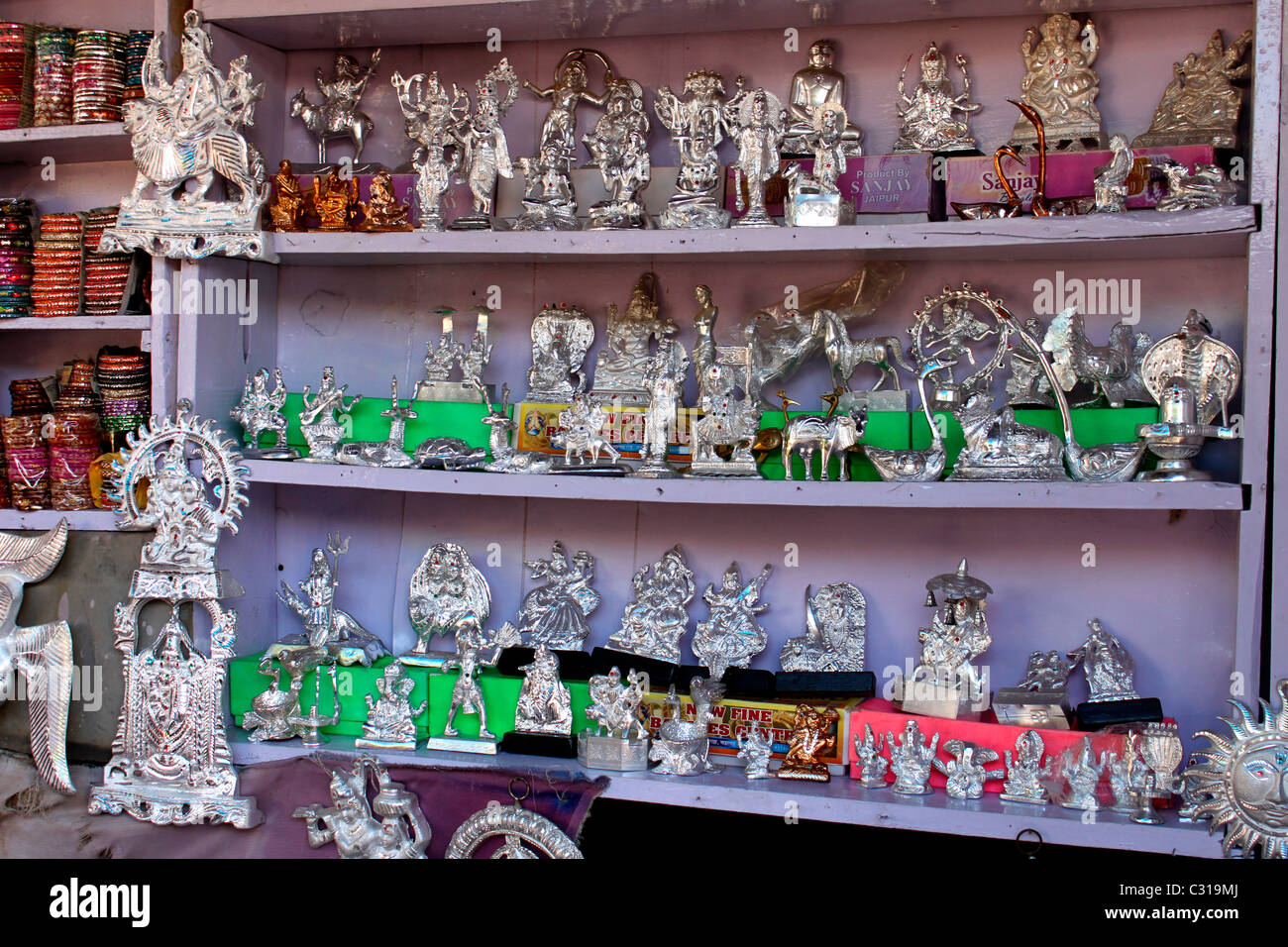 Decorative Handicraft Items High Resolution Stock Photography and ...