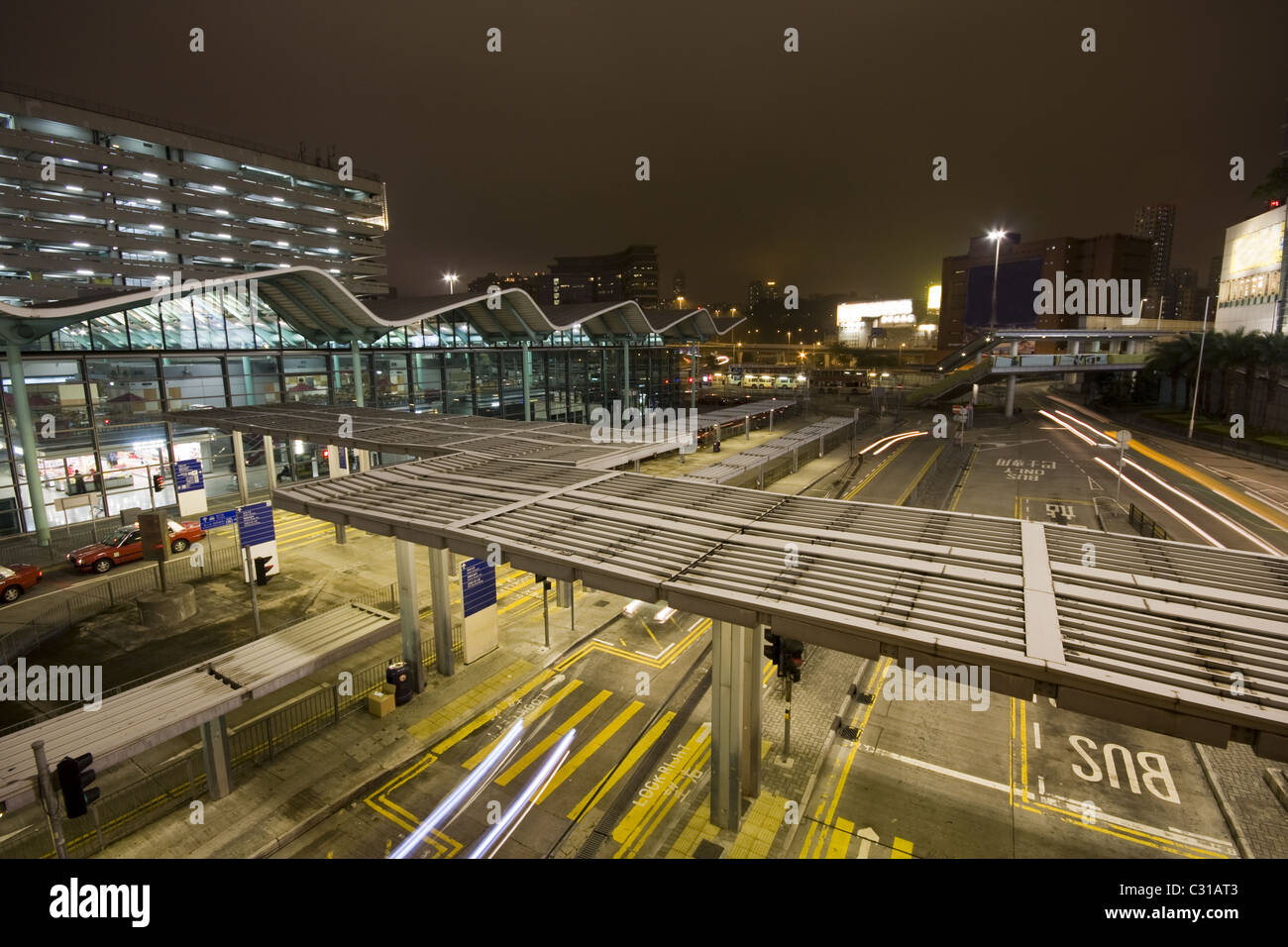 Taxi waiting area hi-res stock photography and images - Alamy
