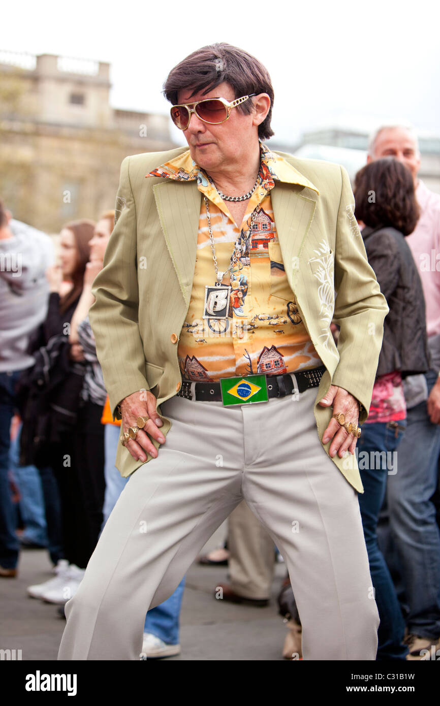 Elvis impersonator hi-res stock photography and images - Alamy