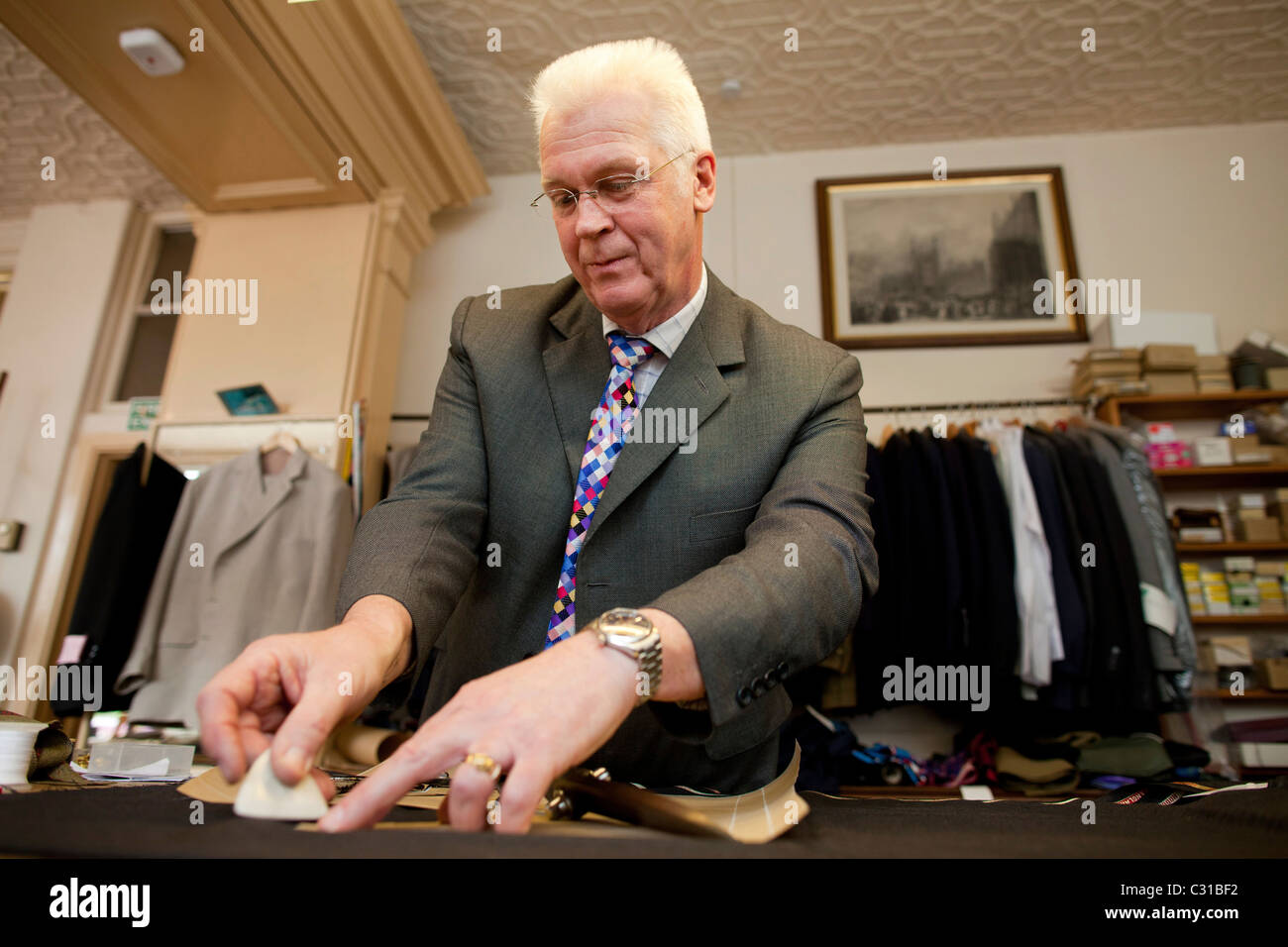 Master tailor hi-res stock photography and images - Alamy