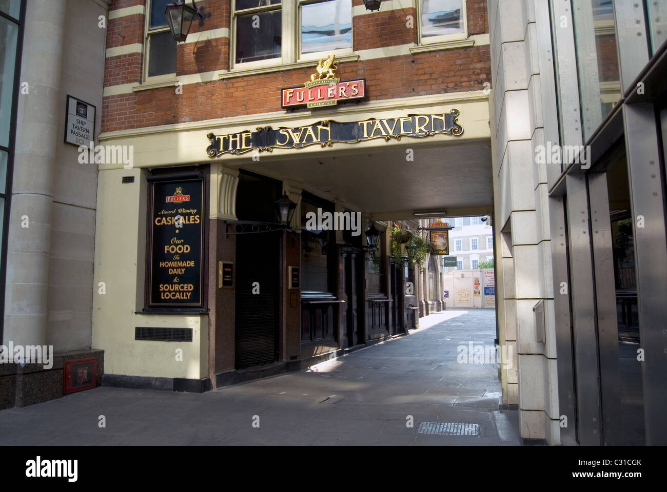 The swan tavern hi-res stock photography and images - Alamy