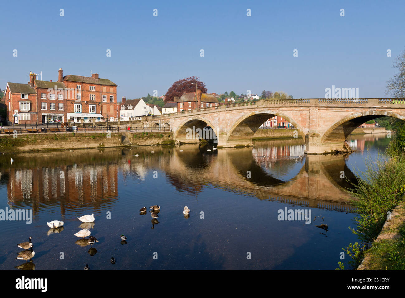 The bridge leading into the riverside market town of Bewdley in ...