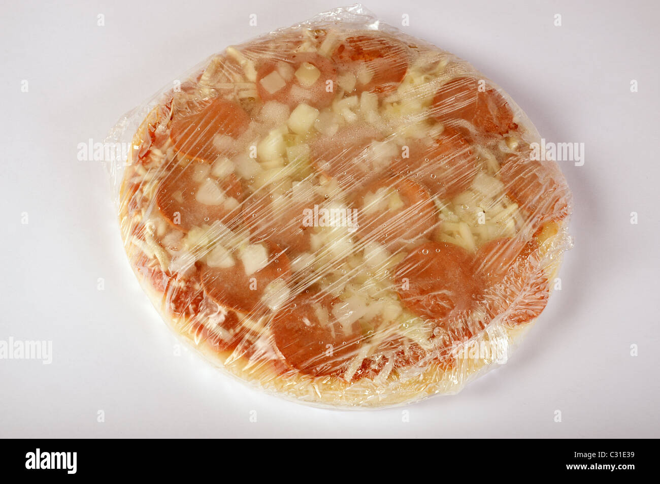 Pizza frozen food foods hi-res stock photography and images - Alamy