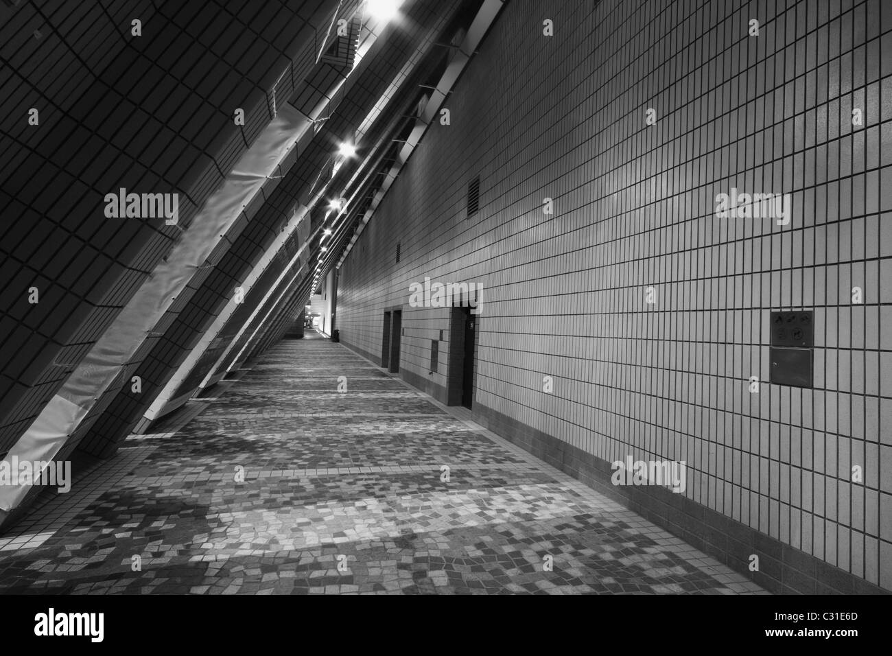 Modern corridor hi-res stock photography and images - Alamy