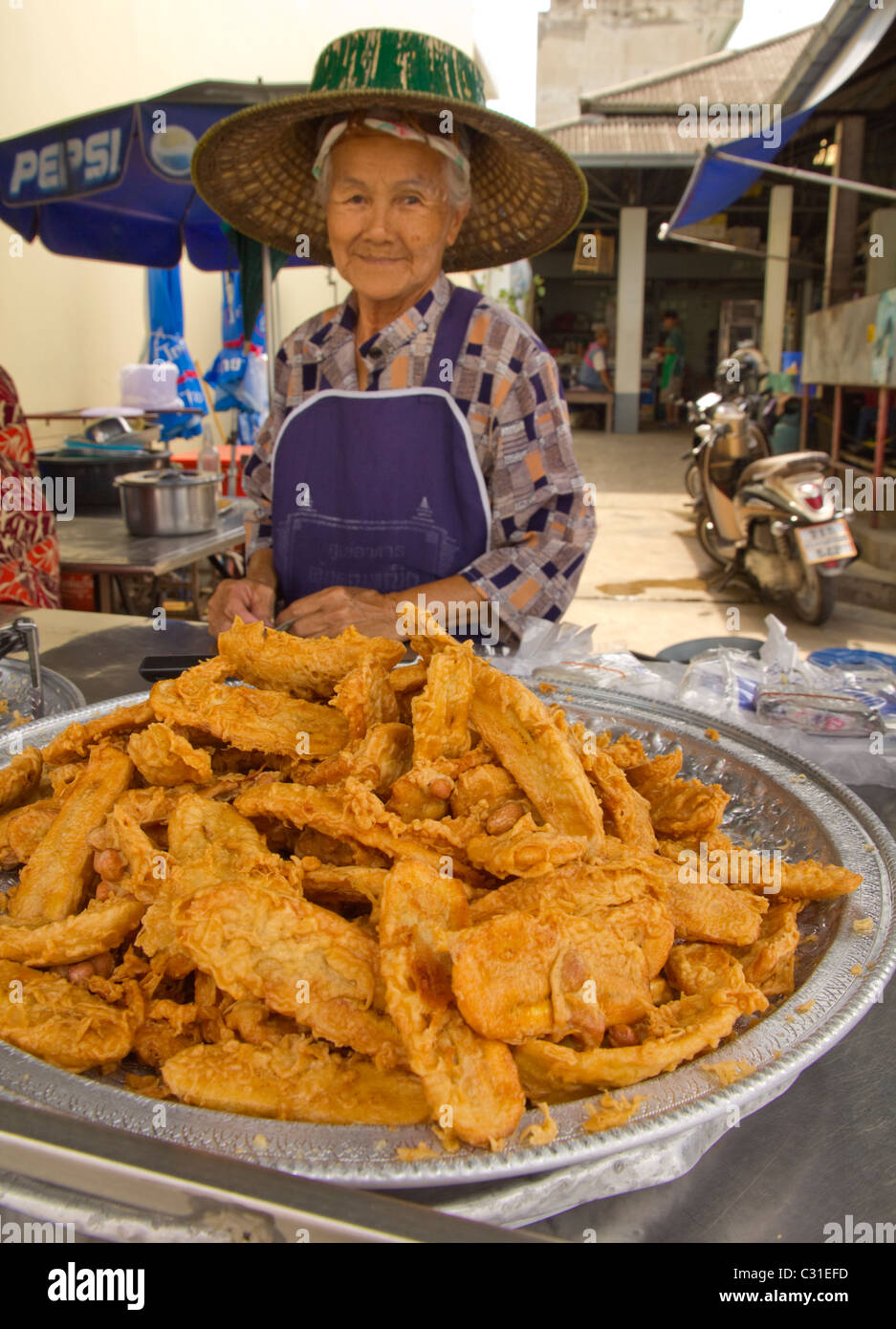Deep Fried street food Stock Photo - Alamy