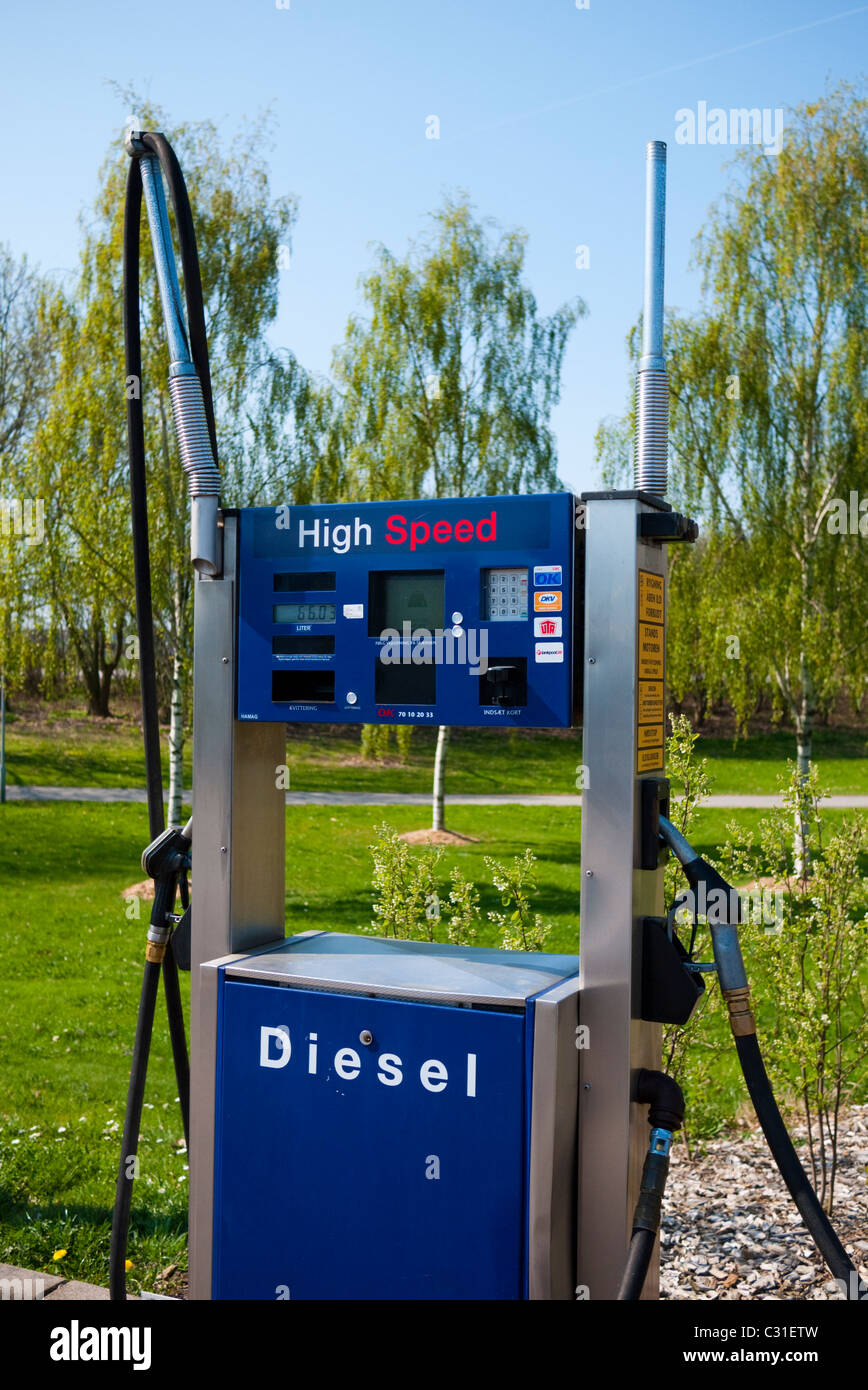 Diesel pump hi-res stock photography and images - Alamy