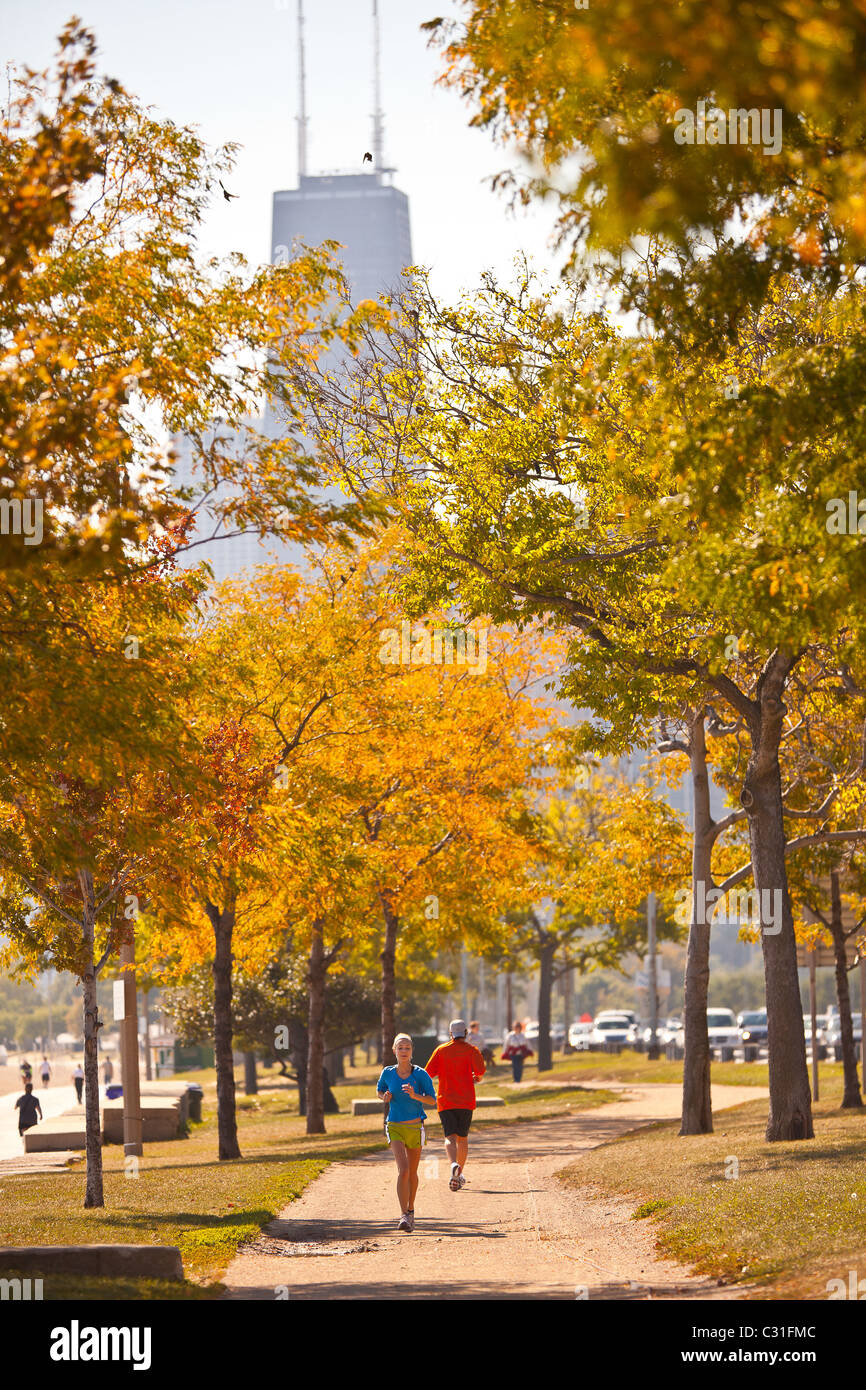Chicago lake running hi-res stock photography and images - Alamy