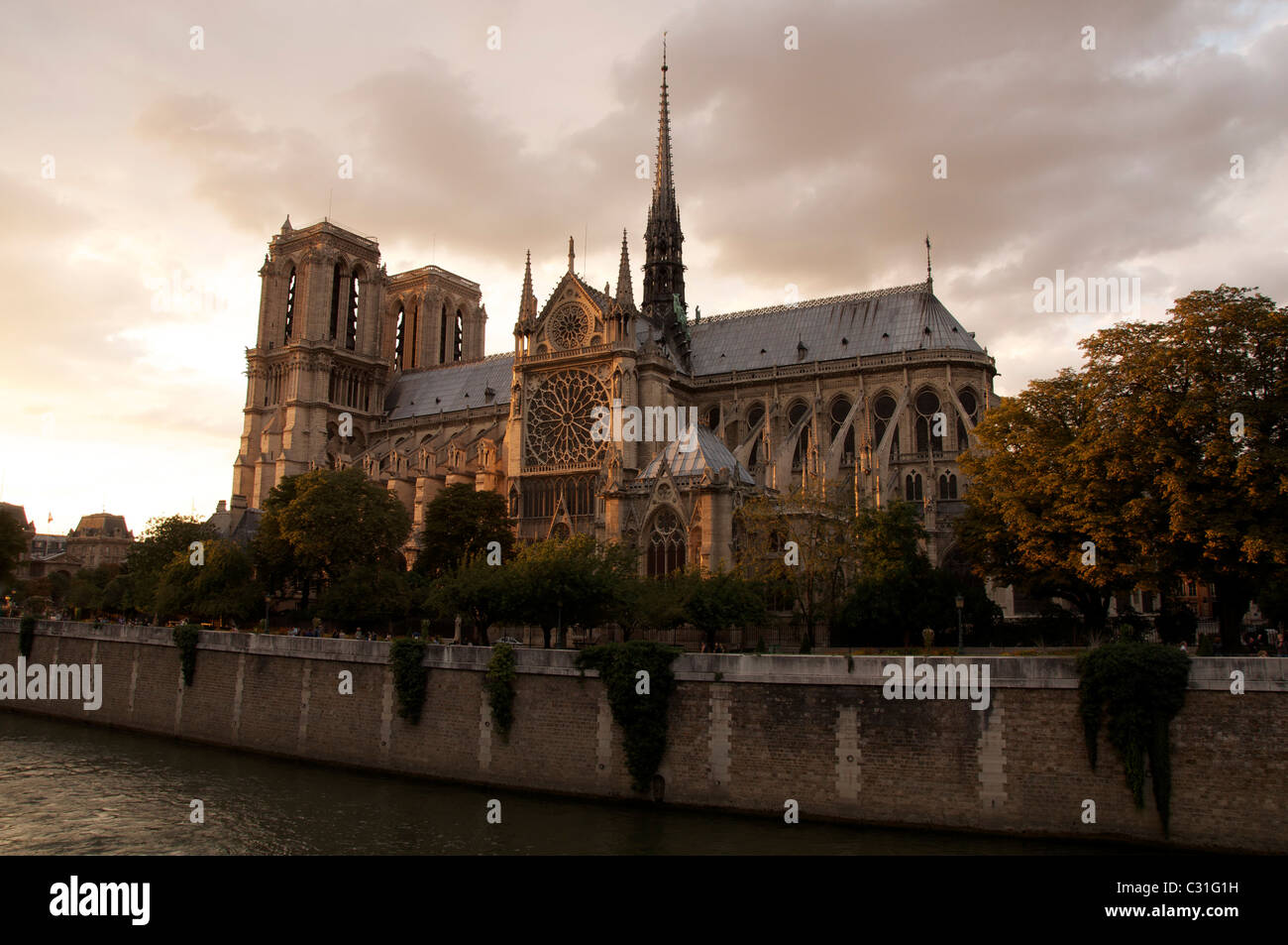 A Masterpiece Of French Gothic Architecture The Cathedral