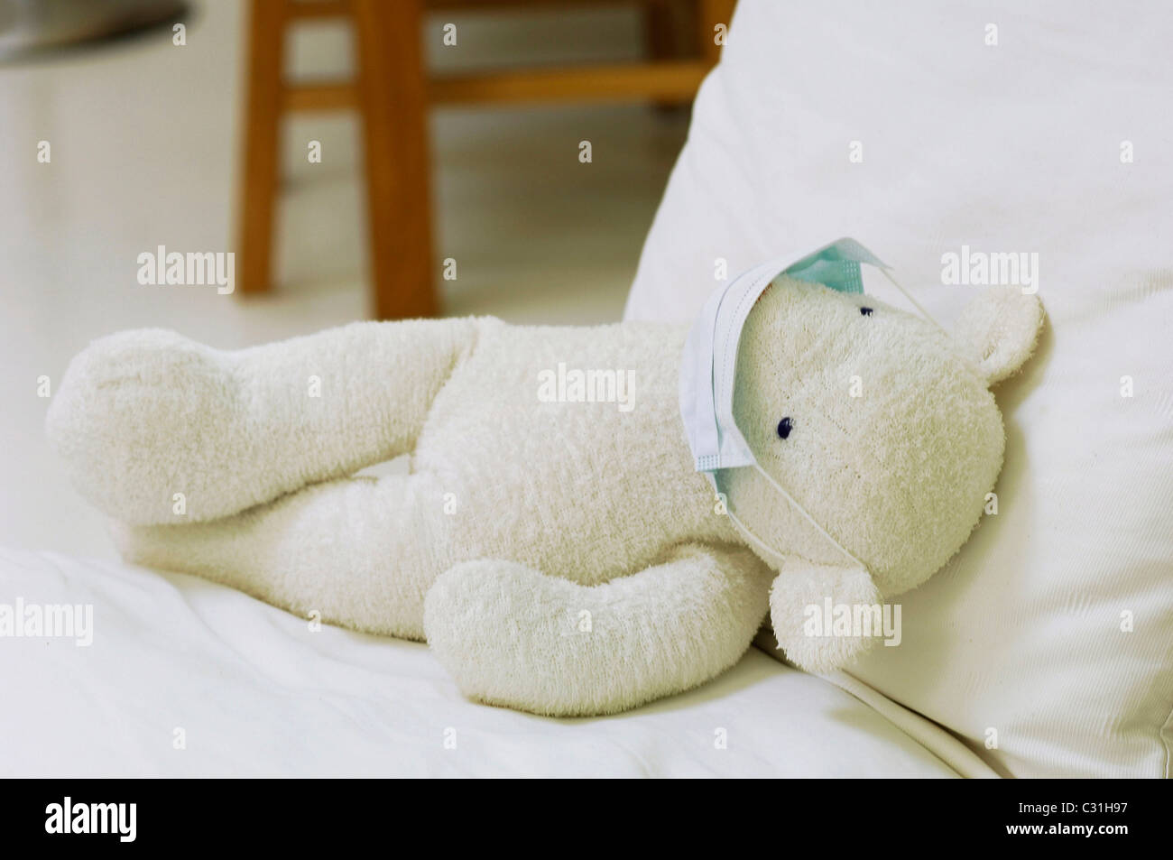STUFFED BEAR WEARING A SURGICAL MASK, PREVENTION AND FIGHT AGAINST THE ...
