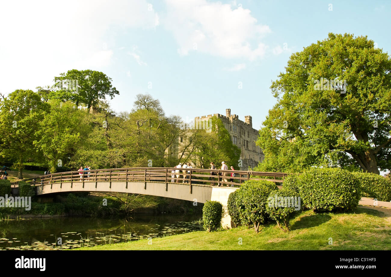 Warwick medieval bridge hi-res stock photography and images - Alamy