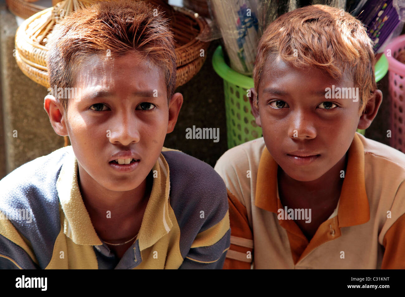 BURMESE CHILDREN, KAWTHAUNG, MYANMAR, SOUTHERN BURMA, ASIA Stock Photo ...