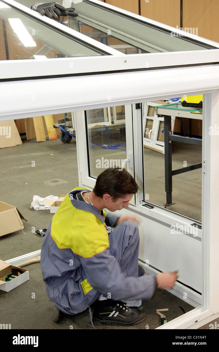 WINDOW CUTTER, WINDOW INDUSTRY, THE BUILDING SECTOR, 41ST OLYMPIAD OF ...