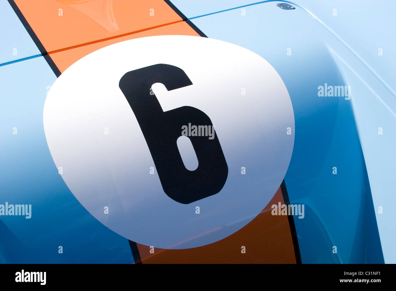 Bonnet intakes hi-res stock photography and images - Alamy