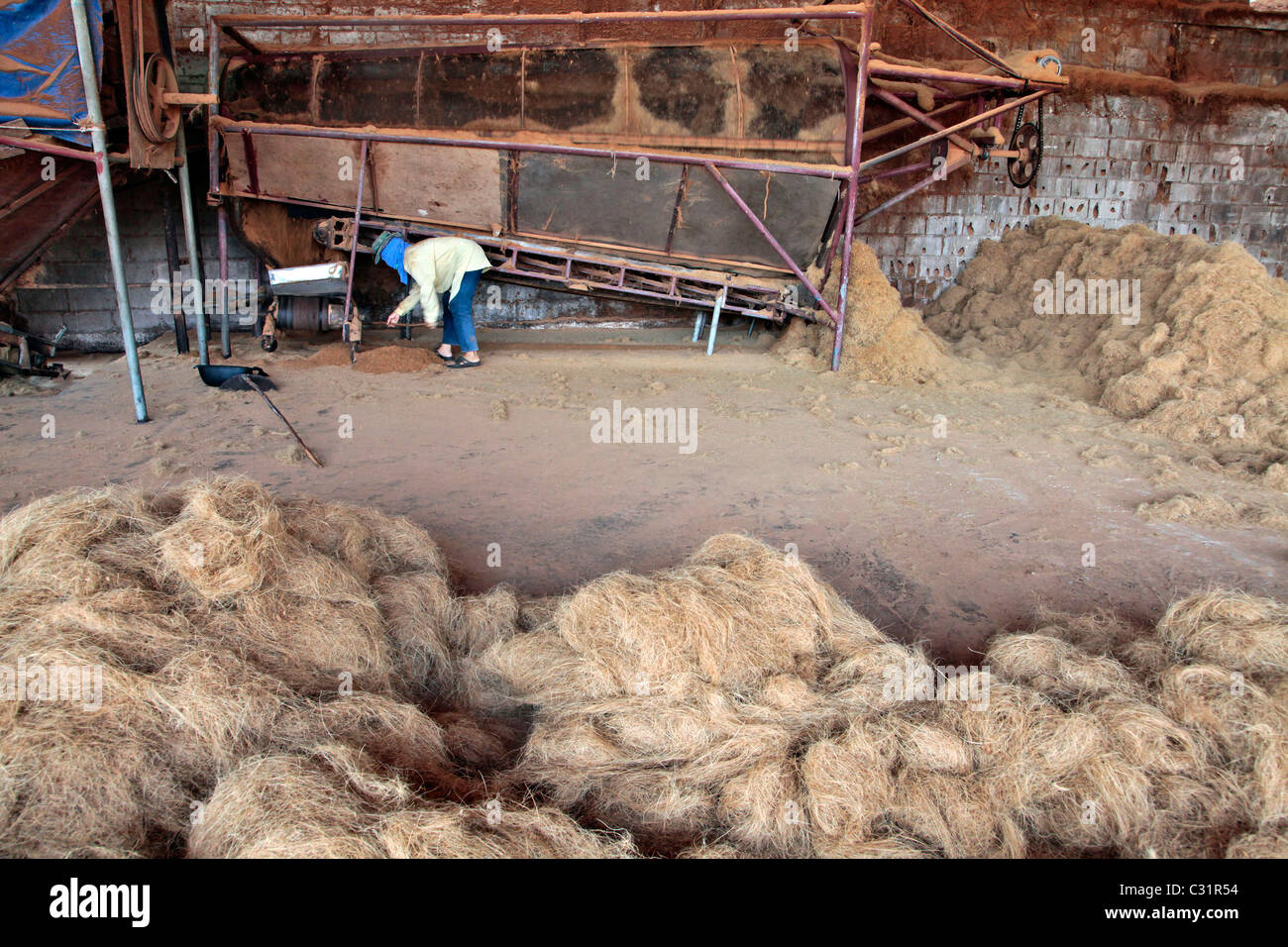Coconut fiber production hi-res stock photography and images - Alamy