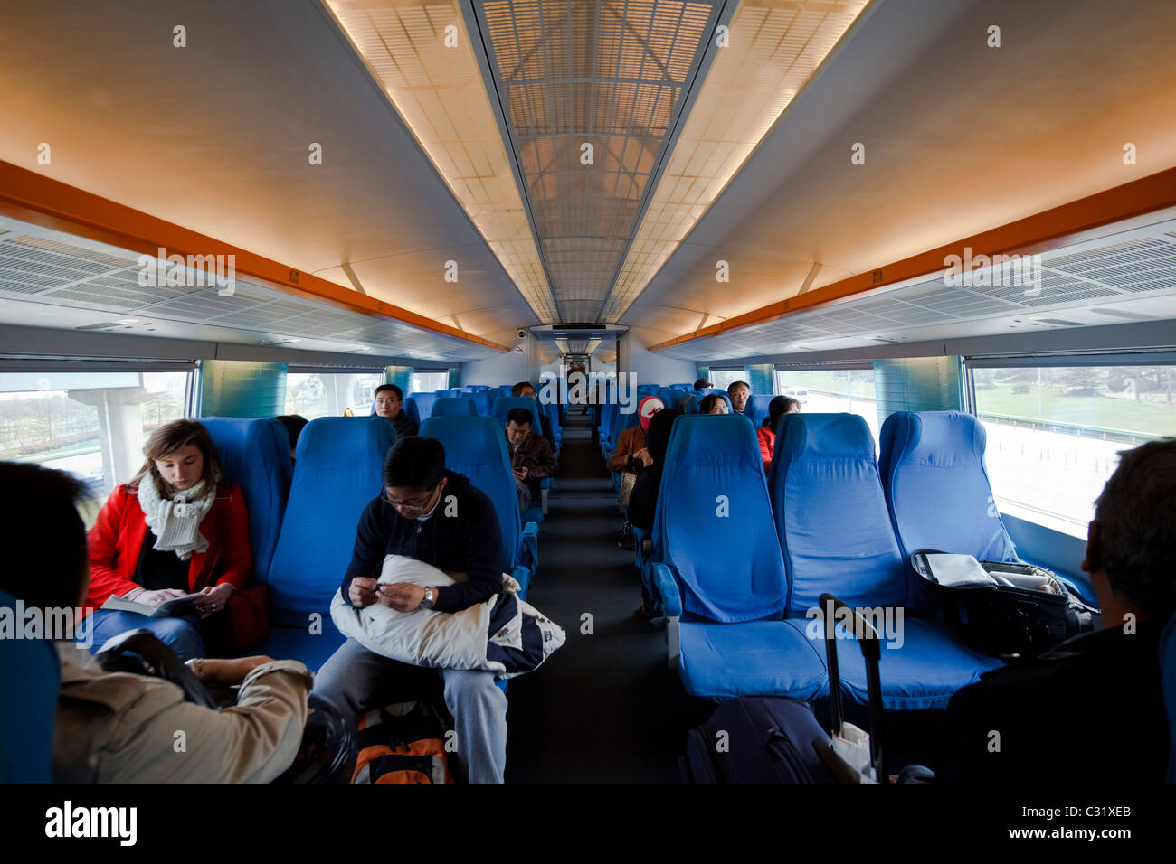 China high speed train interior hi-res stock photography and images - Alamy
