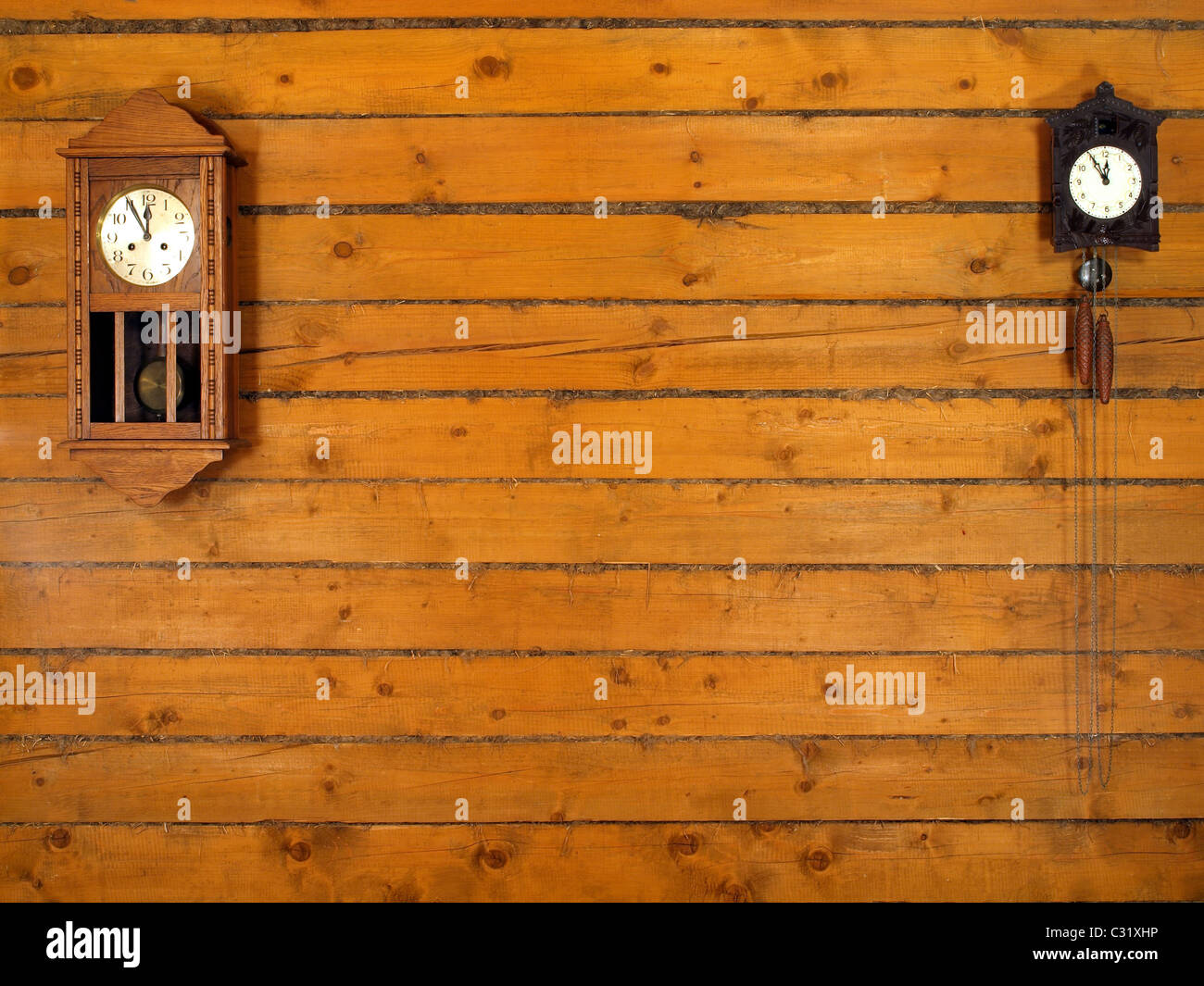 Wood wall clock hi-res stock photography and images - Alamy