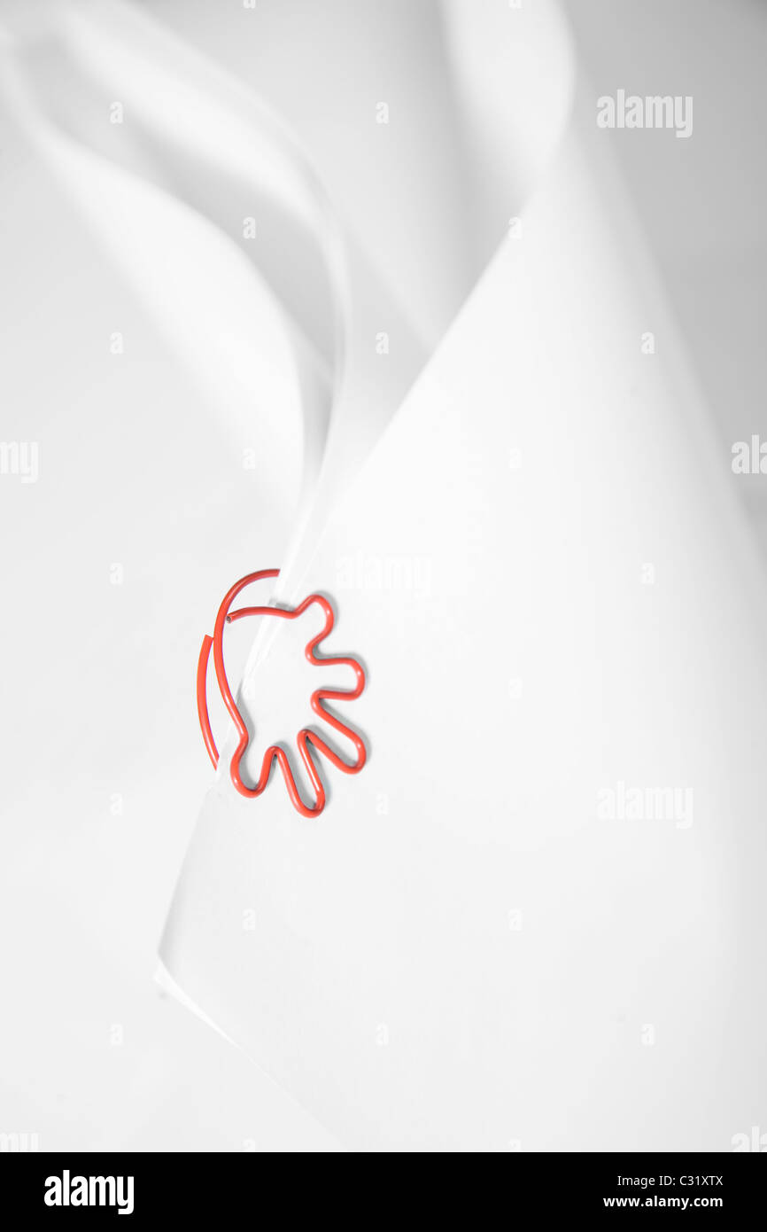Fingers paper clip paper hi-res stock photography and images - Alamy