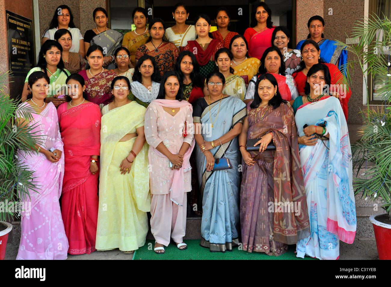 A group of Indian women Stock Photo - Alamy