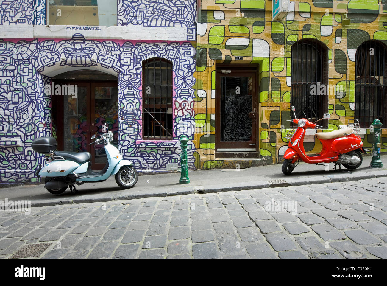 Hosier lane hi-res stock photography and images - Alamy