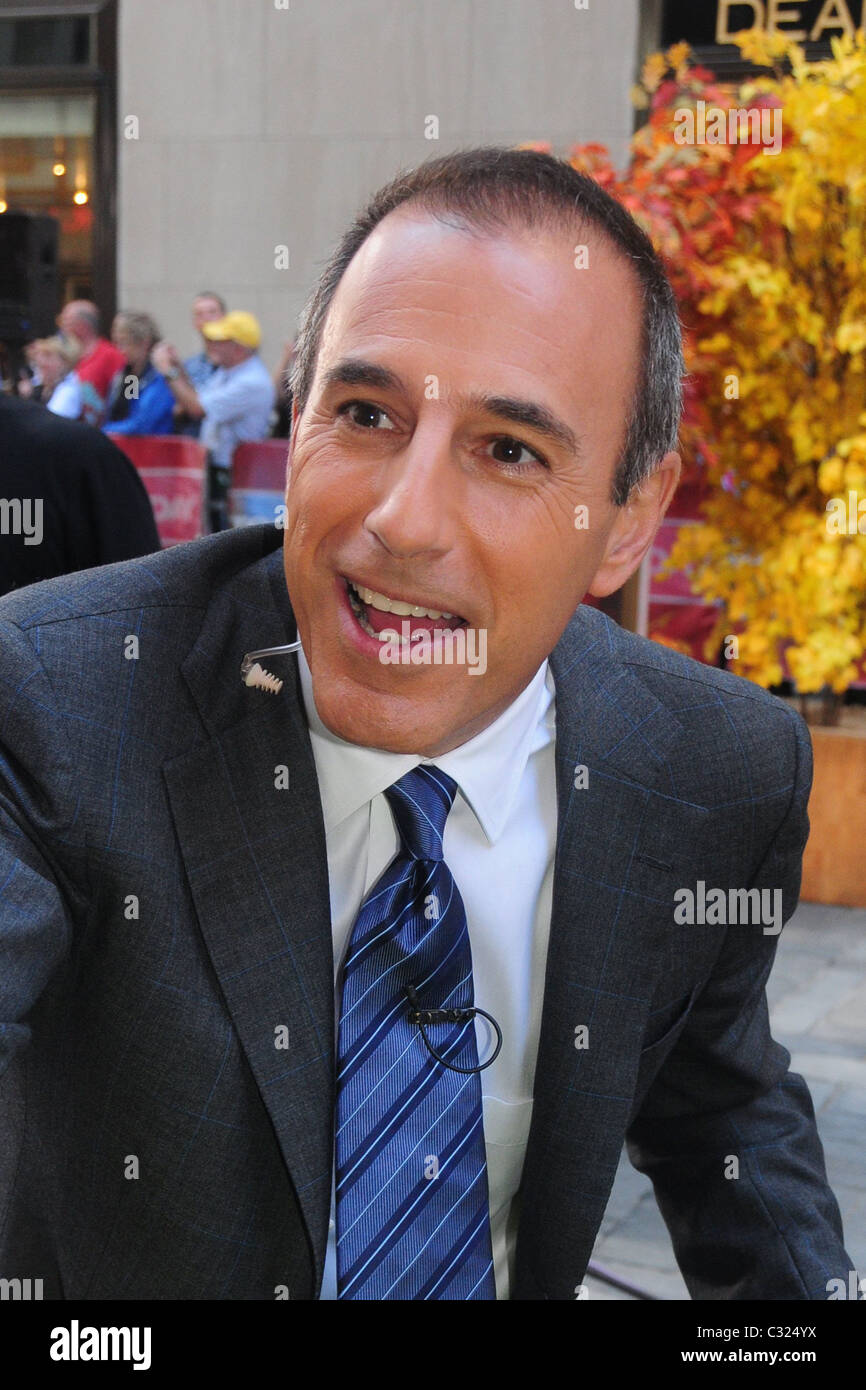 Matt Lauer greets the crowd before shooting a segment of NBC's 'The ...