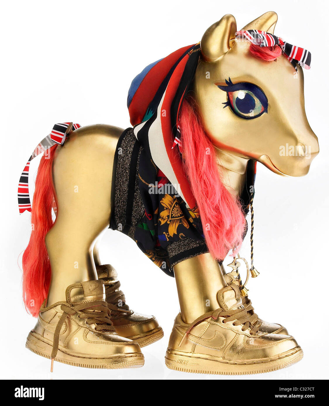 * MY LITTLE PONY GETS A CELEB MAKEOVER Celebrities including Courteney ...