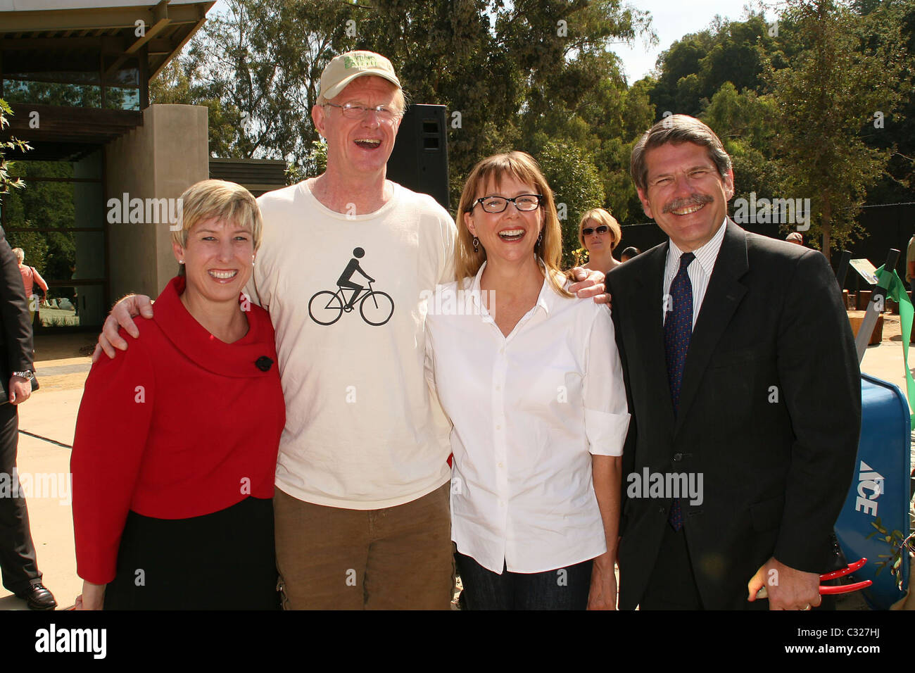 Wendy Greuel, Ed Begley Jr and Annette Bening Launching of the ...