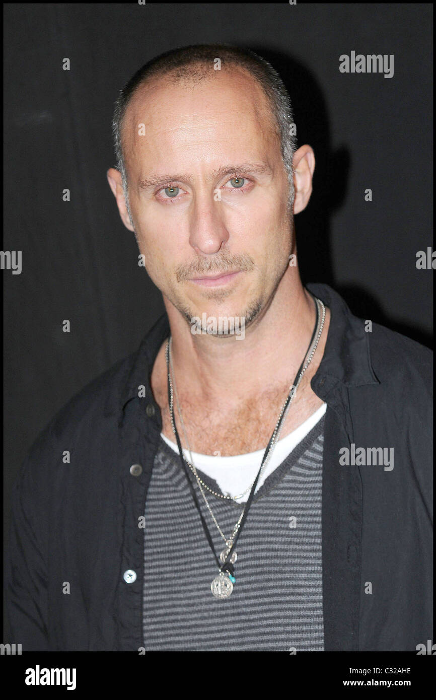 Gavin O'Connor at the photocall for 'Pride & Glory' Paris, France - 30. ...