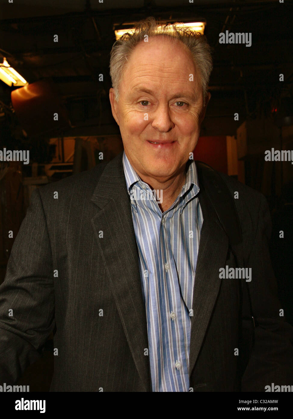 John Lithgow leaving ABC Studios after appearing on 'Live with Regis ...