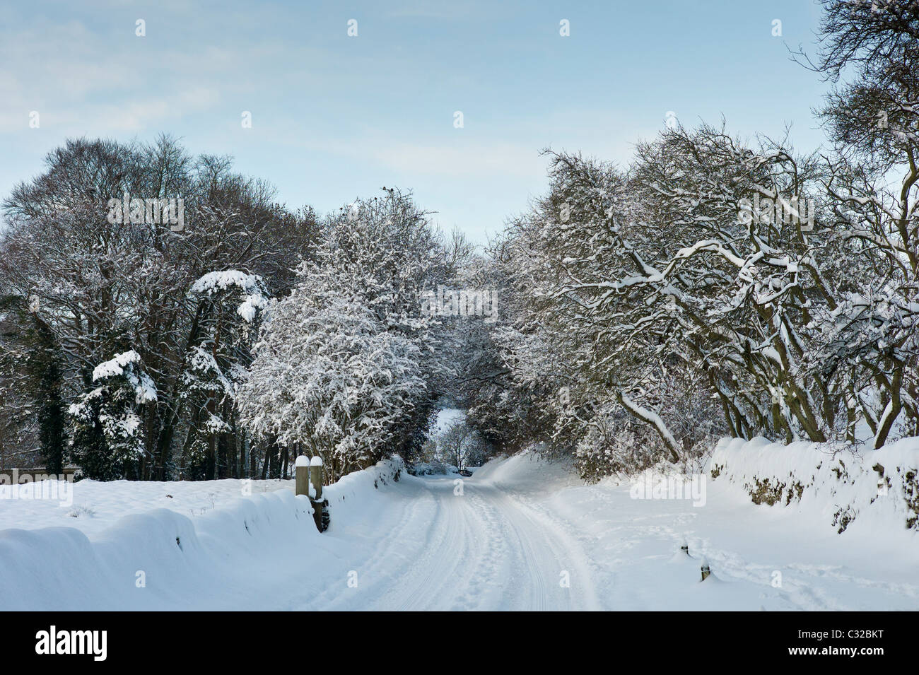 Windrush valley hi-res stock photography and images - Alamy