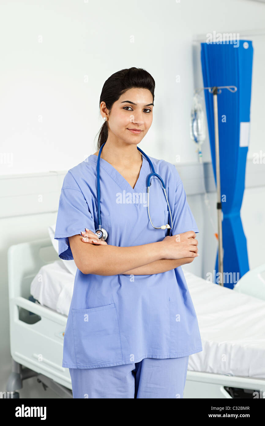 Pakistani Doctor High Resolution Stock Photography and Images - Alamy