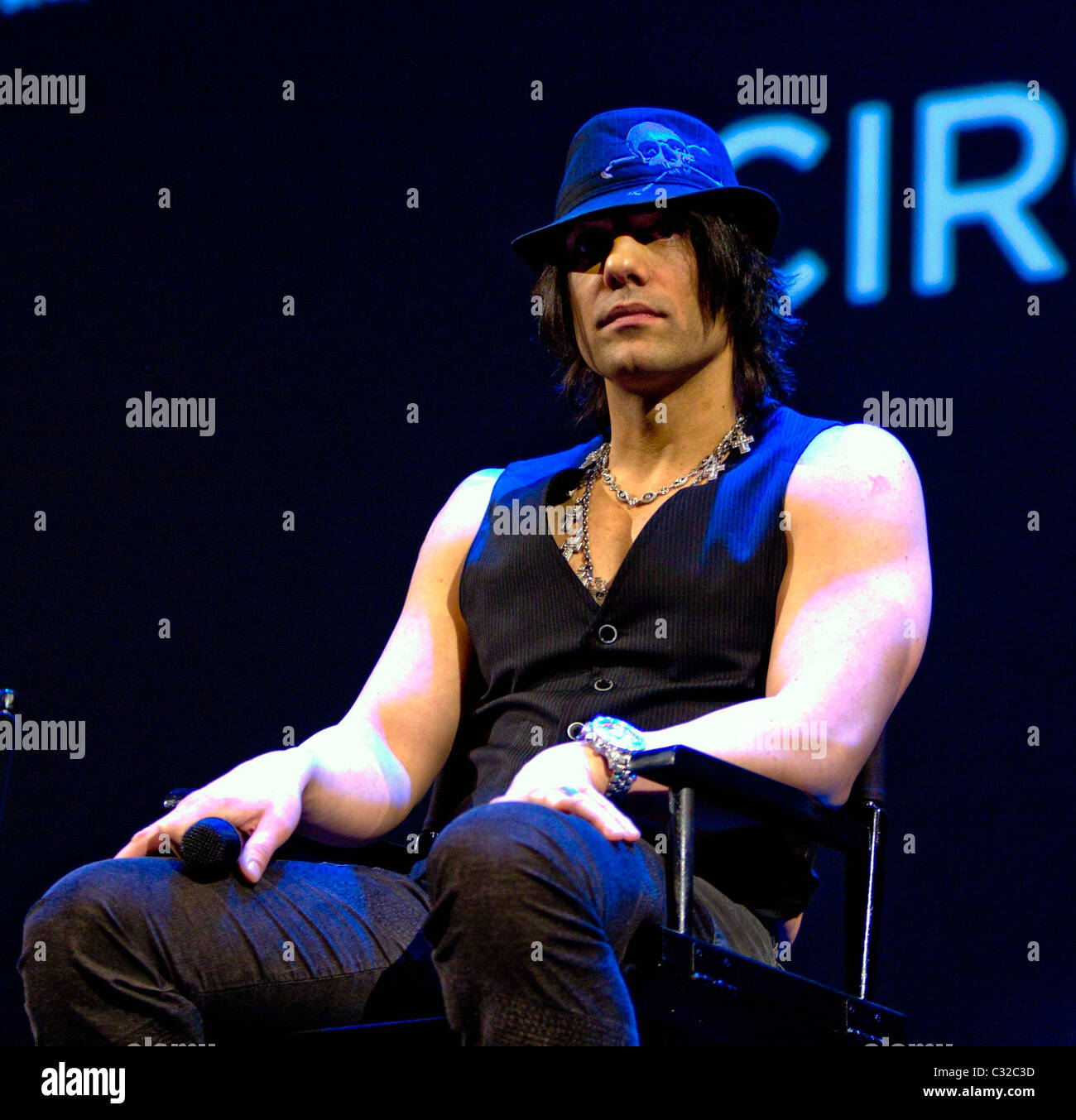 Criss Angel Gala premiere of Chris Angel Believe by Cirque Du Soleil ...