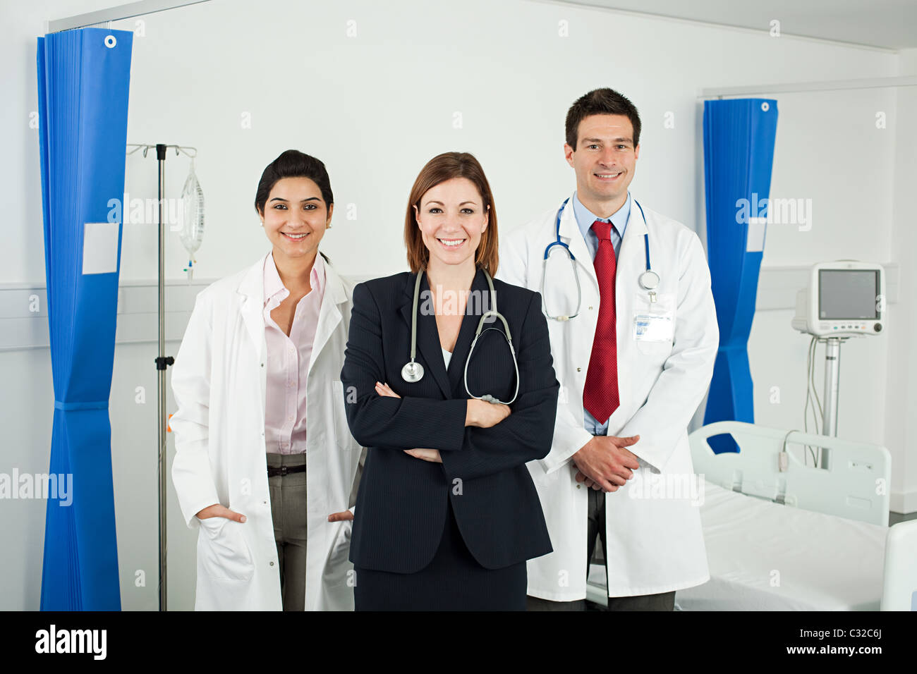 Pakistani Doctors High Resolution Stock Photography and Images - Alamy