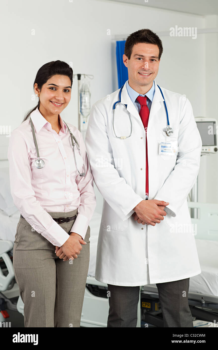 Pakistani doctors hi-res stock photography and images - Alamy