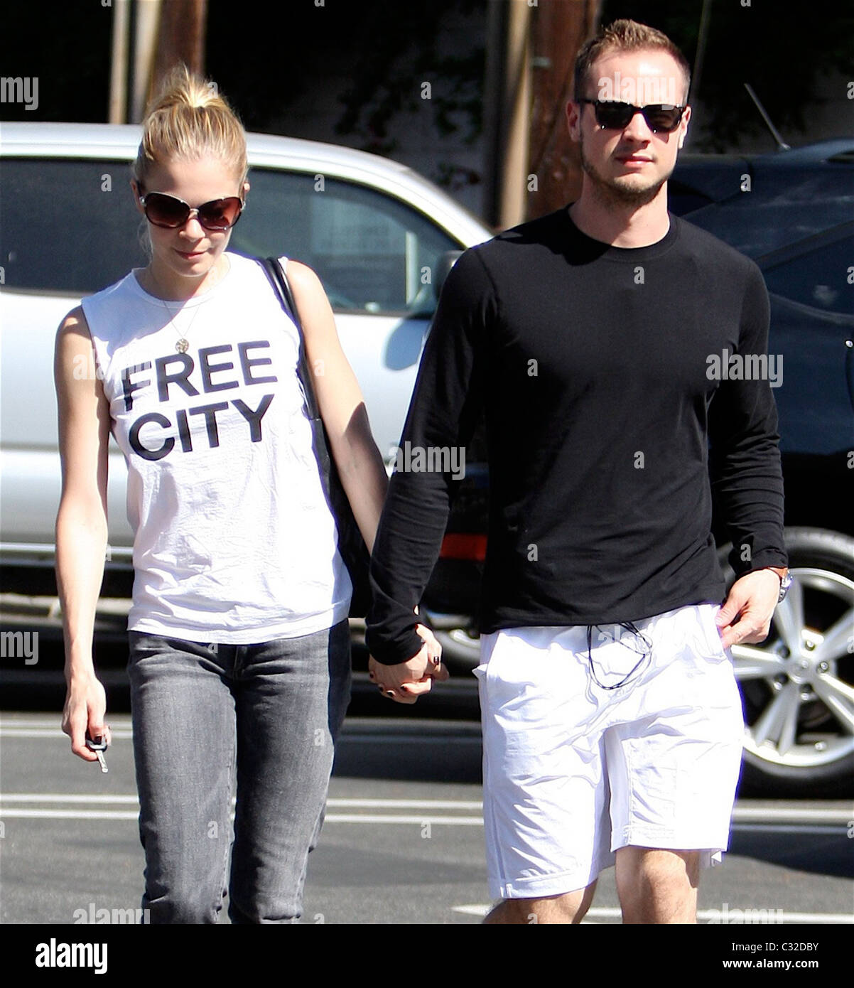 Leann rimes husband dean sheremet hi-res stock photography and images ...