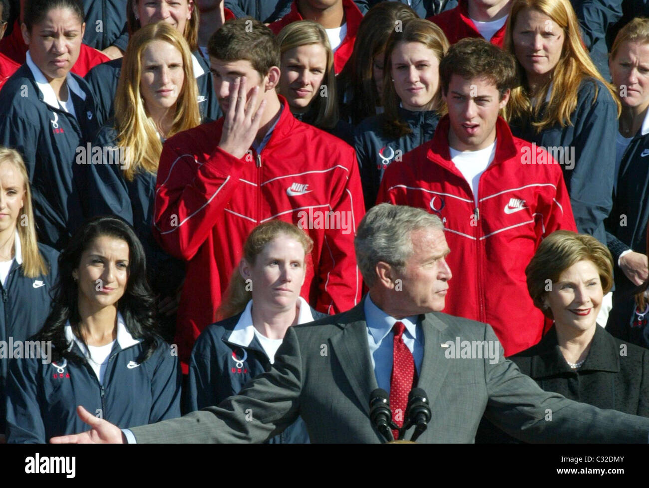 George w. bush first lady white house hi-res stock photography and ...