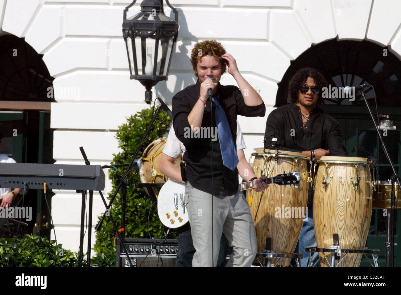 Andres Cabas performs Hispanic Heritage Month Celebration on the South ...