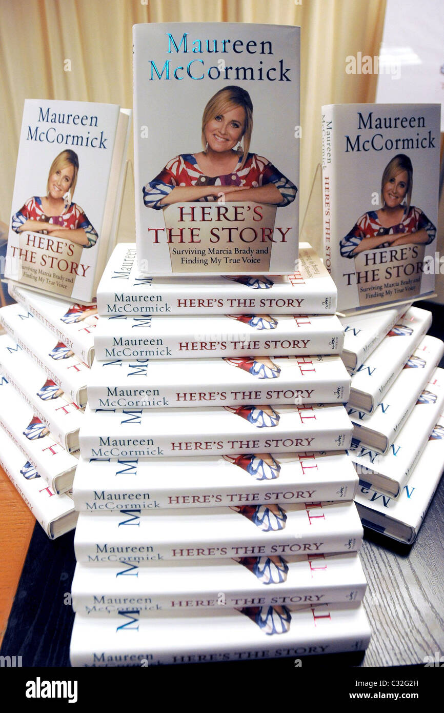 Maureen Mccormick Signs Copies Of Her Book Heres The Story At Barnes