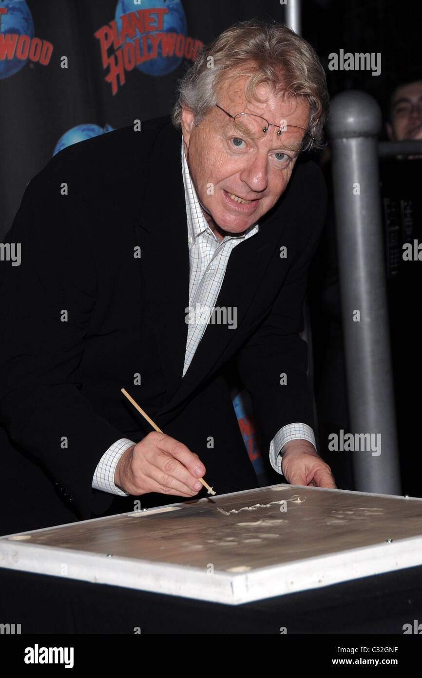 Jerry Springer hand print ceremony at Planet Hollywood in Times Square ...