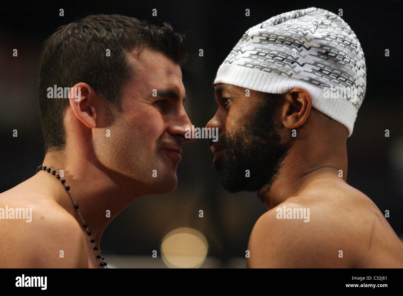 Joe Calzaghe and Roy Jones, Jr. Final Weigh-In for 'Battle of the ...