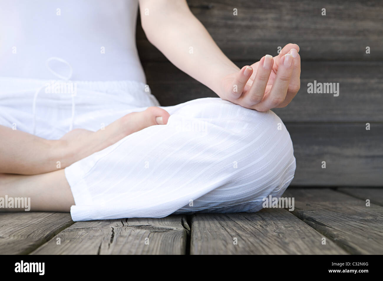 Yoga anatomy hi-res stock photography and images - Alamy