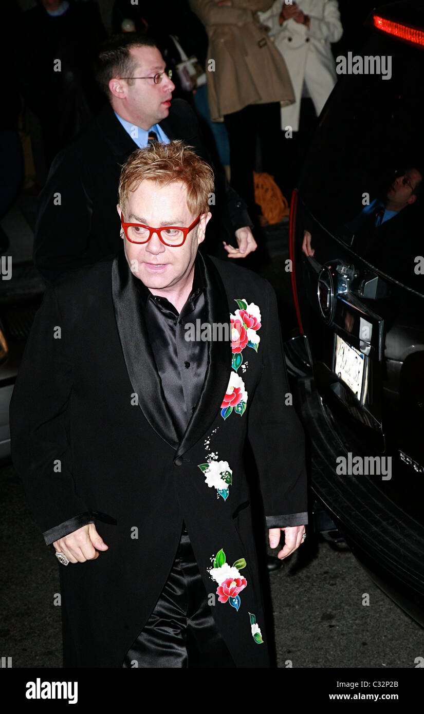 Elton John 'An Enduring Vision' the 7th Annual Elton John Aids ...