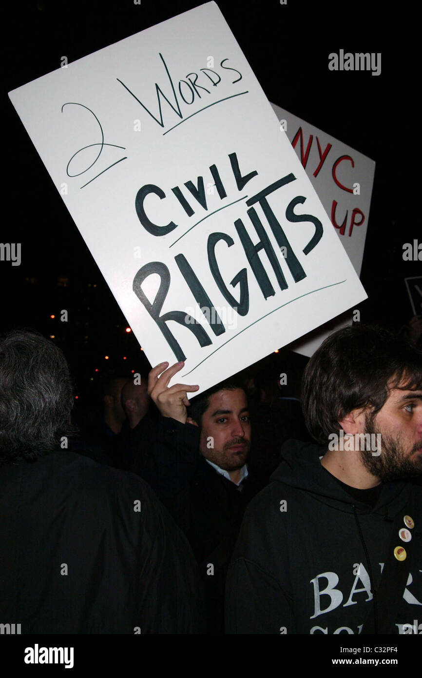 Proposition 8 Protest outside the Mormon Church, The Church of Jesus ...