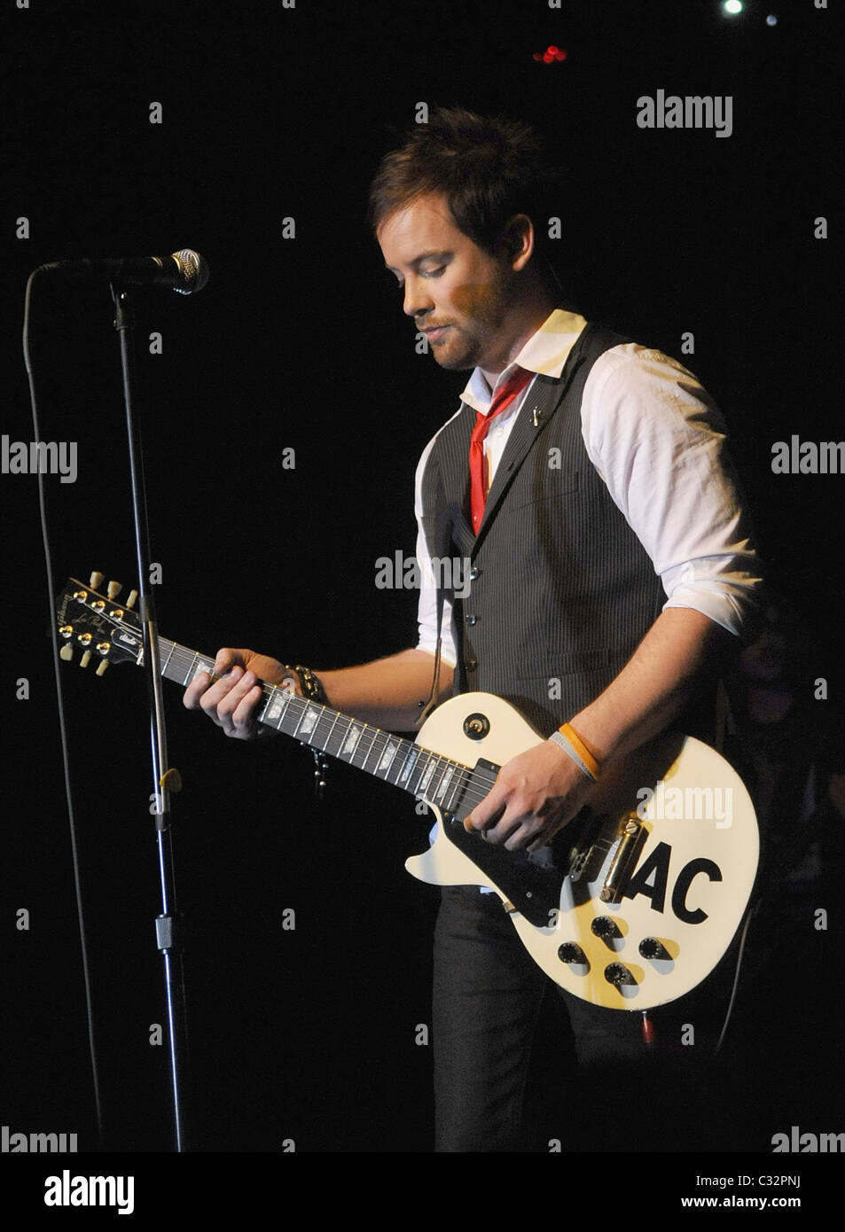 David Cook performing live at 'Do The Wright Thing' Gala held at Hard ...