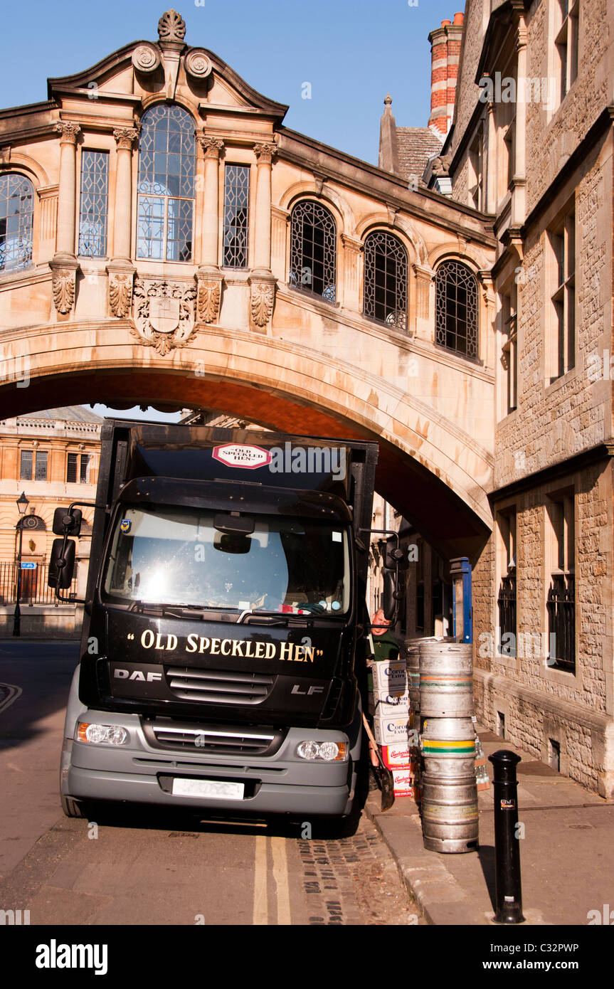 Old speckled hen hi-res stock photography and images - Alamy