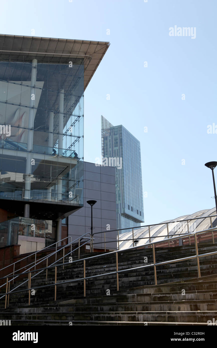 Hilton tower hi-res stock photography and images - Alamy