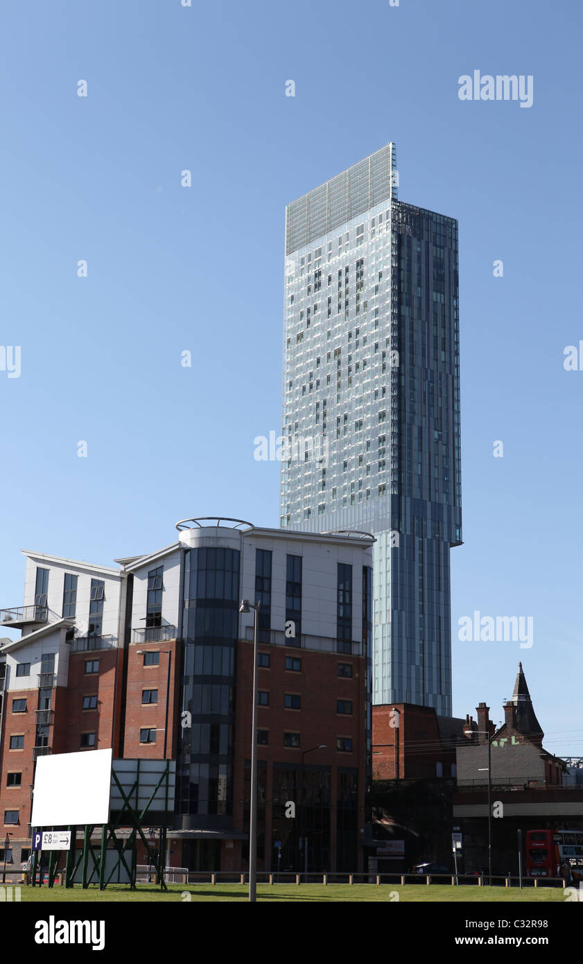 Hilton tower hi-res stock photography and images - Alamy