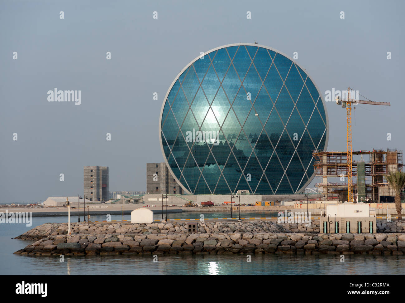 Uae aldar headquarters building hi-res stock photography and images - Alamy
