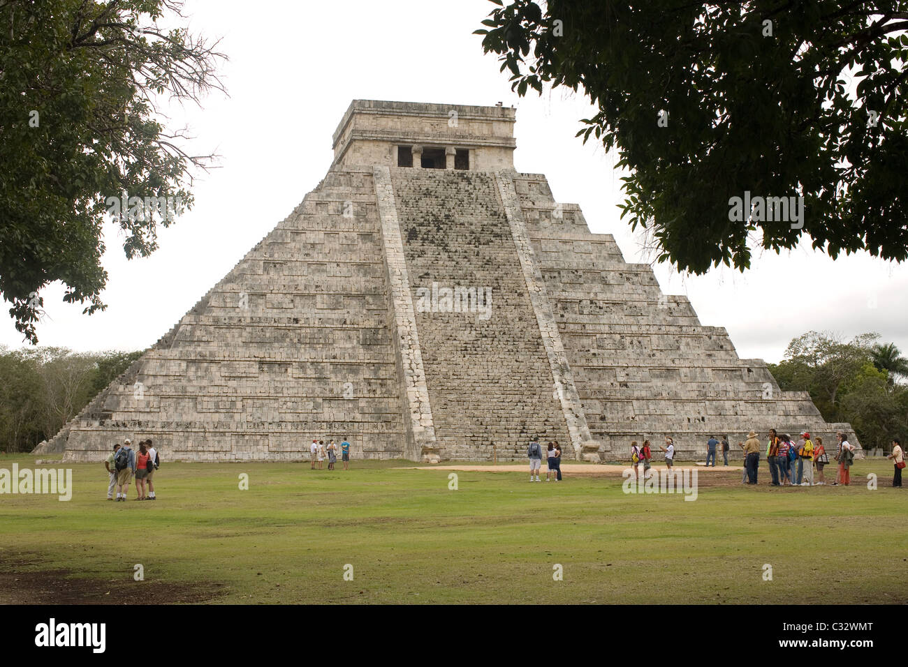 Chichen Itza Cancun Mexico Stock Photo - Alamy
