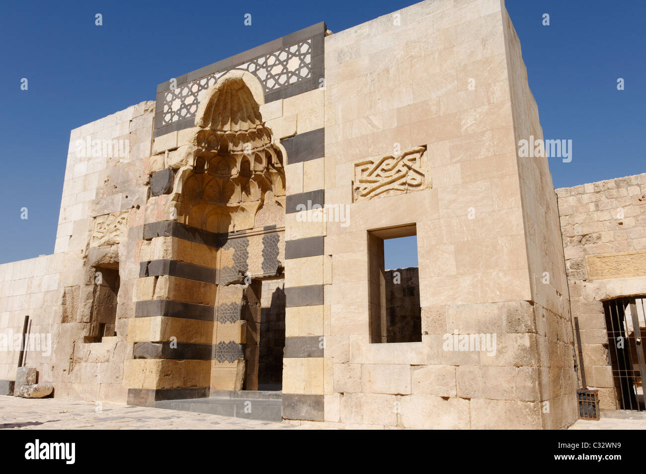 Ayyubid palace aleppo citadel syria hi-res stock photography and images ...
